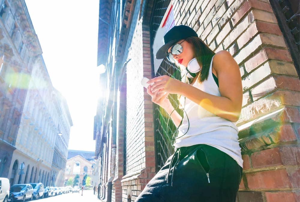 9 Examples of Highly Effective SMS Marketing Strategies