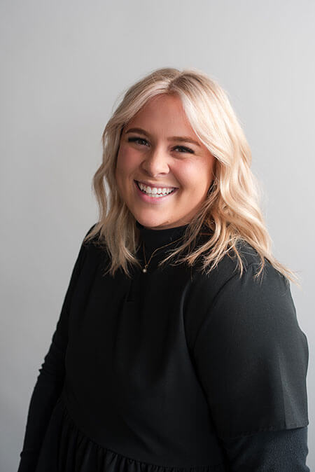 Taylor Saviano | Disruptive Advertising